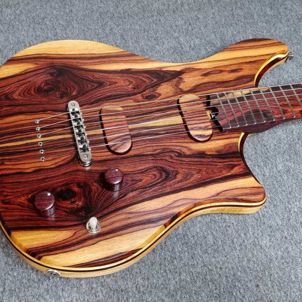 Image Gallery - Barlow Guitars